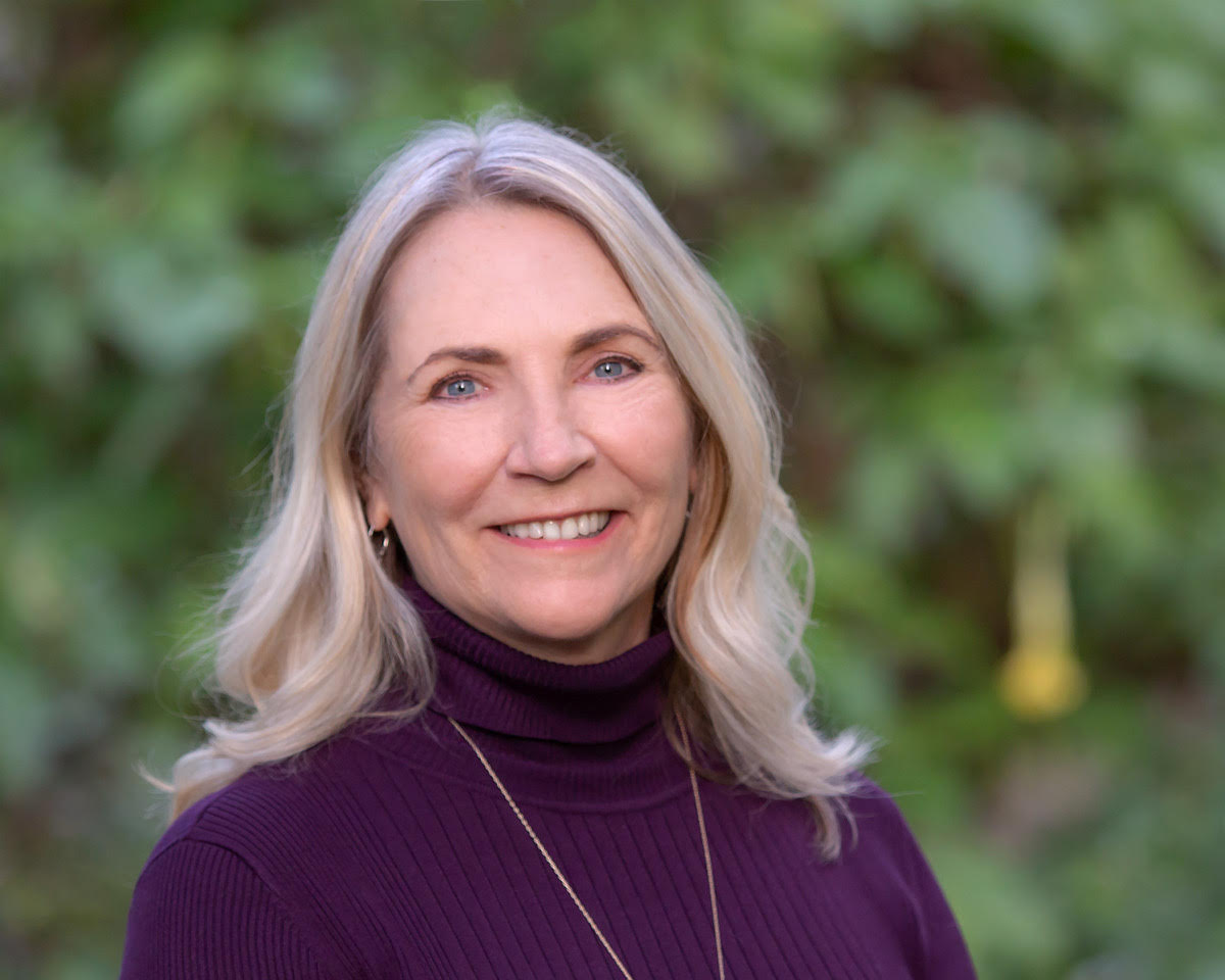 Sharon Spaulding | Women Make History: Fifty-Three Stories of Courage ...